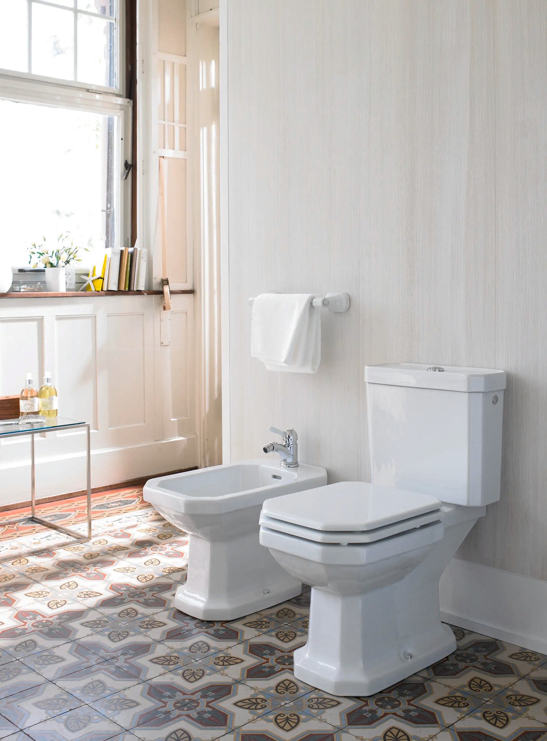 Duravit 1930 series Round Slow Close Toilet Seat in White – GS Design ...